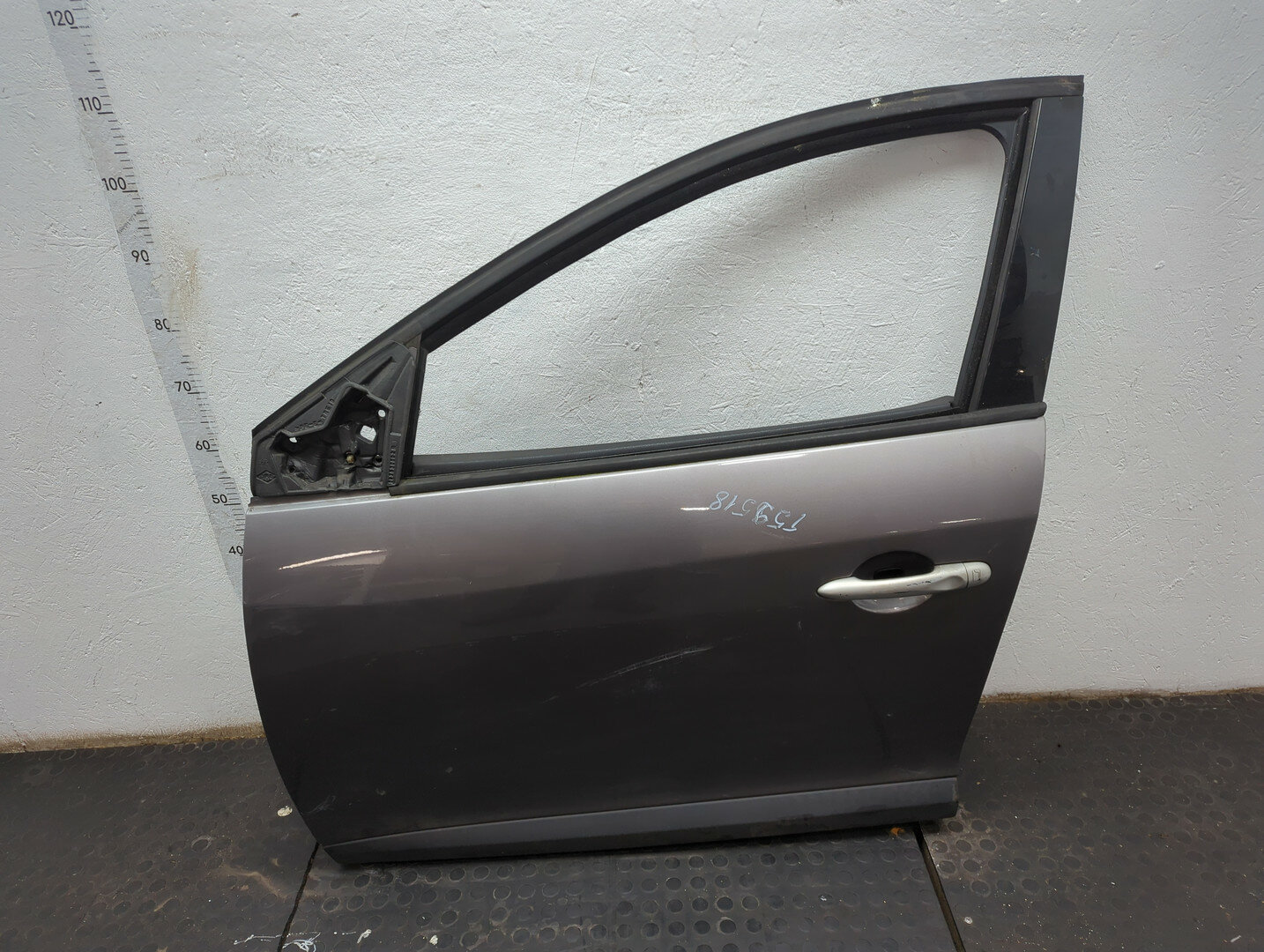 Дверь боковая (легковая) левая передняя Renault Megane 3 Б/У