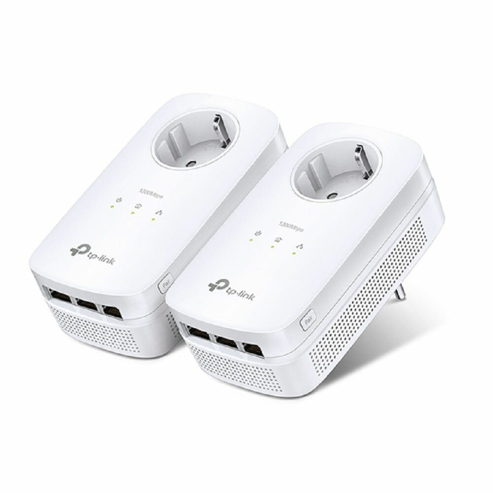 TP-Link TL-PA8030P KIT AV1300 Комплект гигабитных Powerline-адаптеров со встроенной розеткой