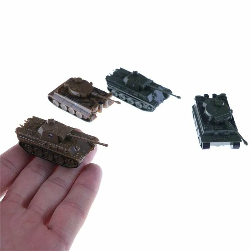 Мини пластиковый танк игрушка 1: 144