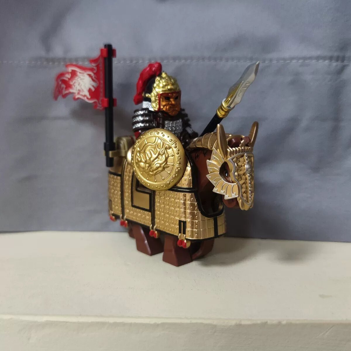 Набор Сюань броня армия + золотой чешуй броня боевой конь мини