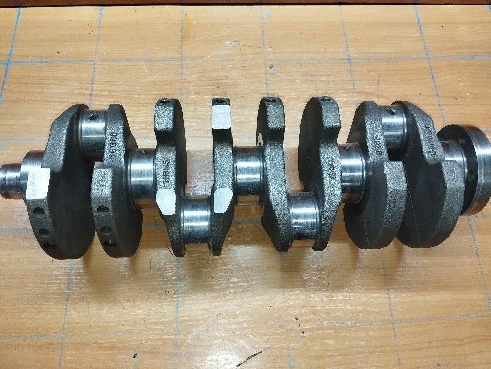 Коленвал Фольксваген Гольф 3 1,8 ABS Б/У с пробегом