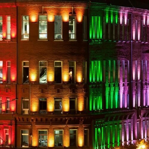 Прожектор Uniel ULF-F60-20W/RGB IP65 200-240В Мультиколор. Пульт ДУ (в/к). Корпус черный. TM .