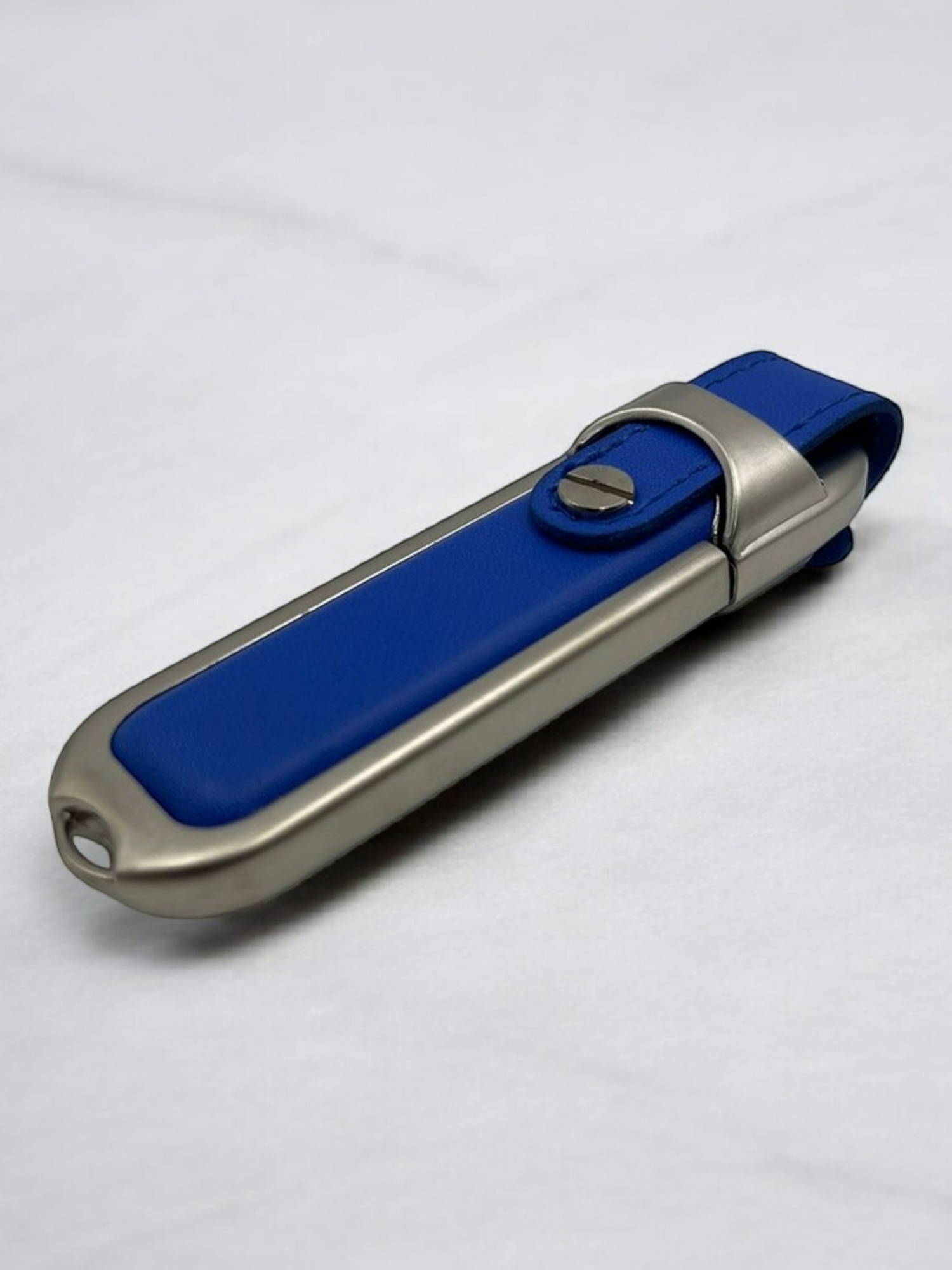 Флешка USB накопитель 64 GB, кожанная, синяя , USB 3.0, для всех USB устройств