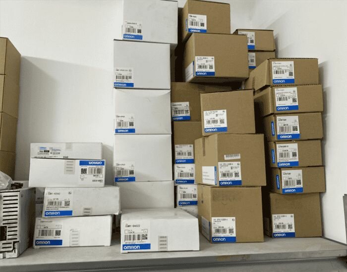 Модуль Omron C200HS-CPU21-EC