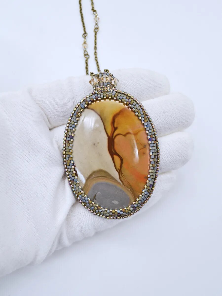 Колье, яшма, кристаллы Swarovski