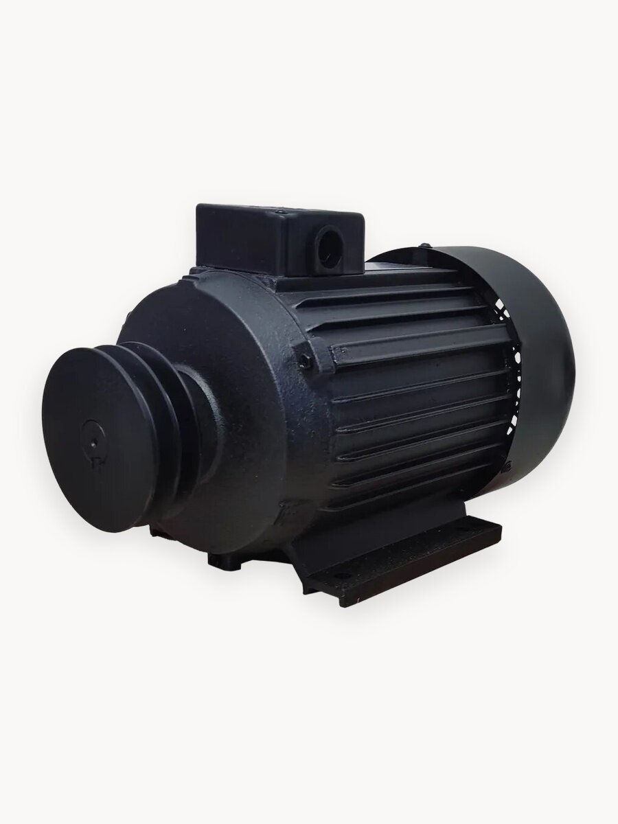 Электродвигатель / двигатель электрический чугунный корпус ДонТех 3000 Вт, ( 3 кВт, 2850 об/мин /380В + Шкив в комплекте