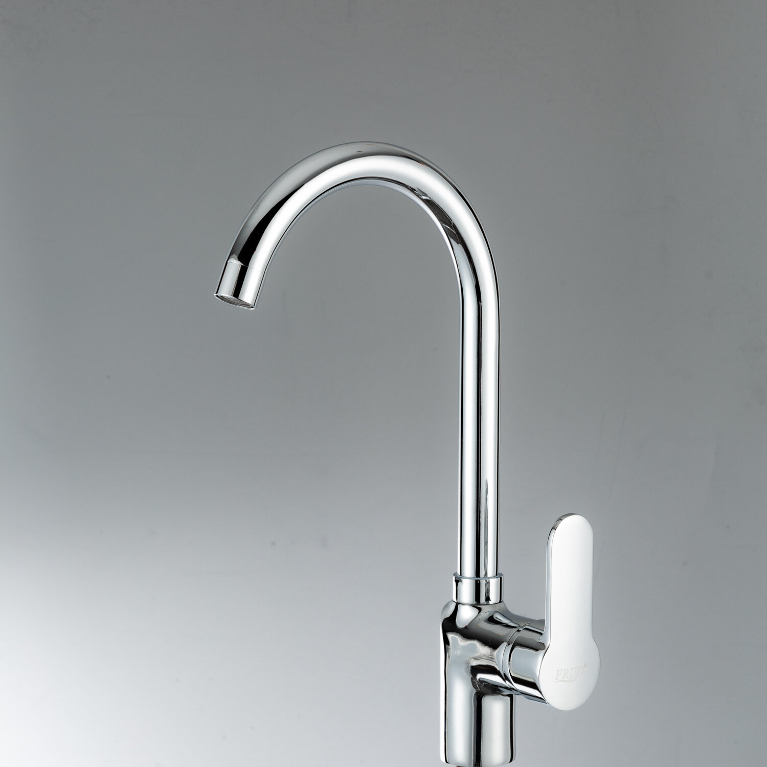Смеситель для кухонной мойки FRUD R42157 хром, силумин, рычажный