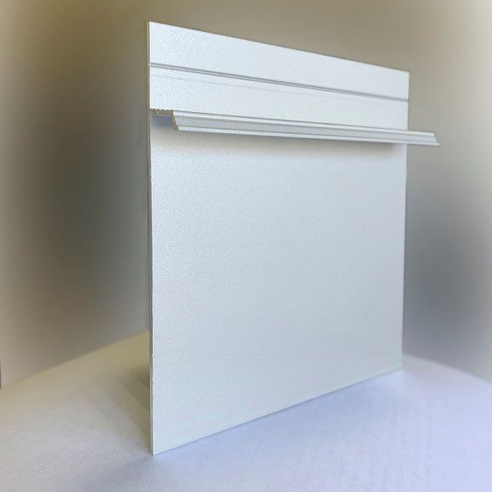 Плинтус, скрытый монтаж, влагостойкий, алюминиевый, 200 см, серебристый