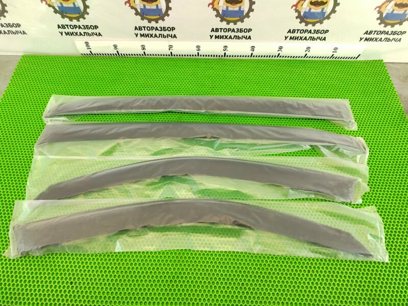 Дефлектор окон BMW 1-Series F20 2011-2020 0080023026SVS