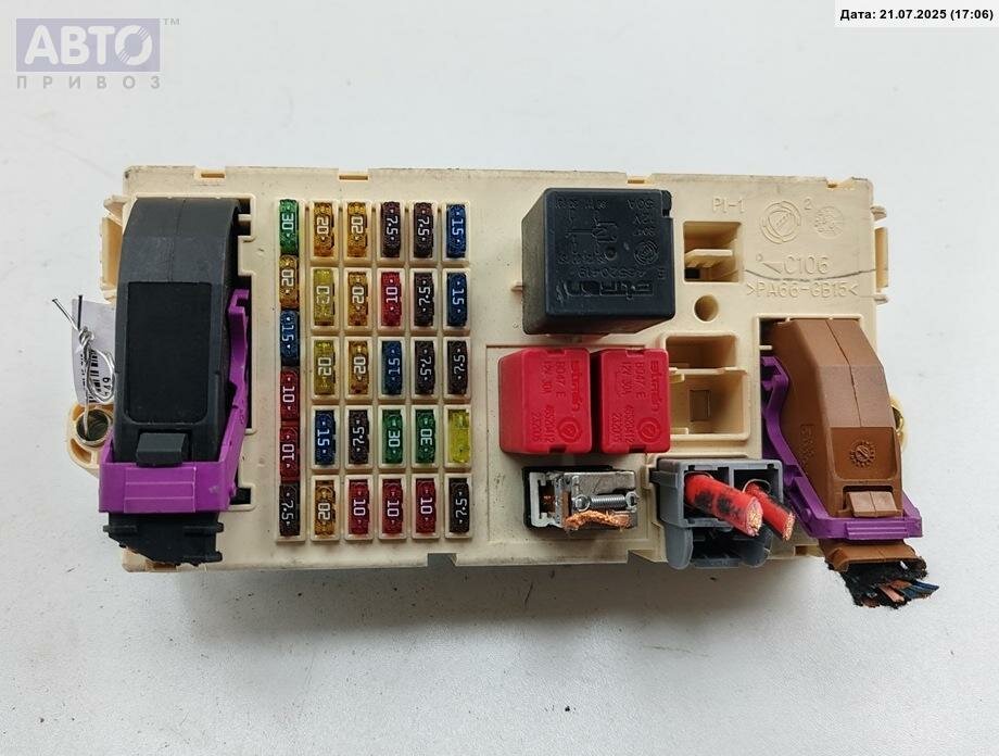 Блок предохранителей Fiat Stilo
