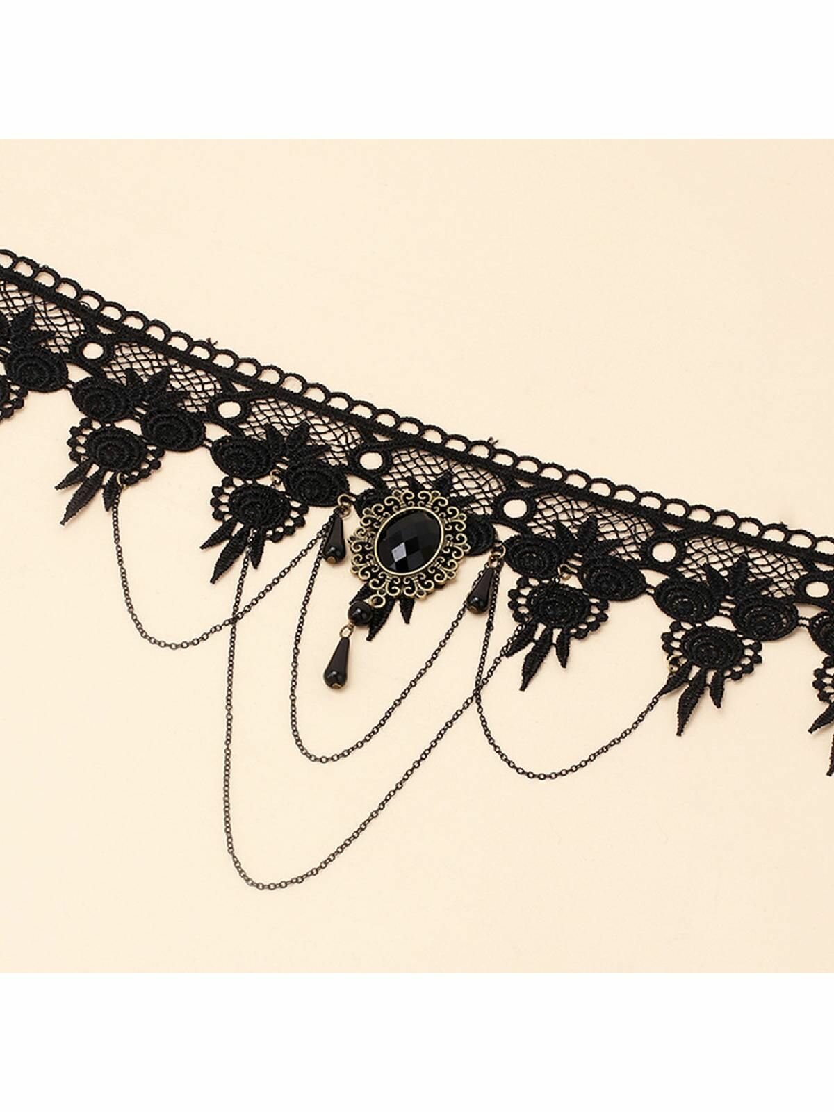 Регулируемый чокер с кисточками