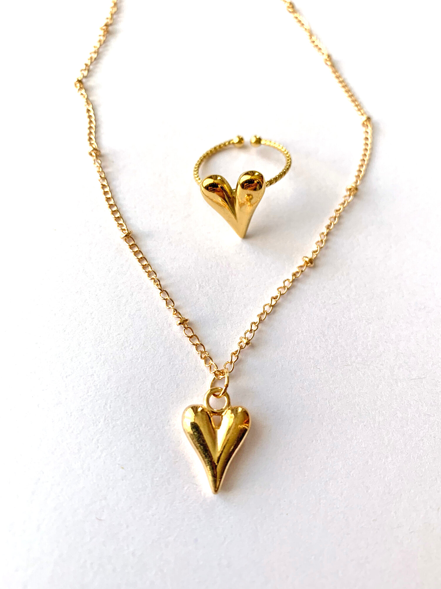 Комплект бижутерии: колье