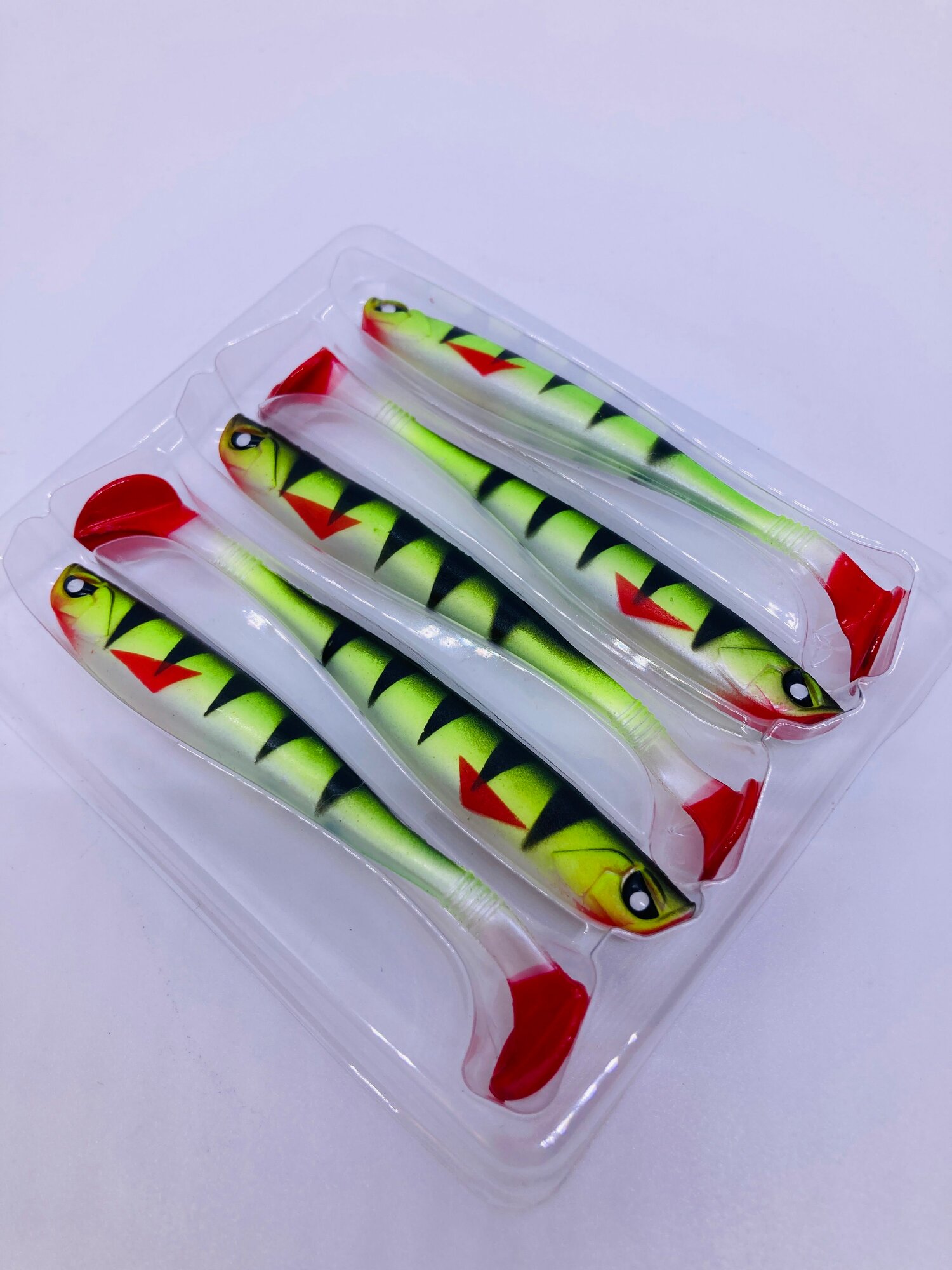 Силиконовые приманки для рыбалки виброхвосты набор 5 шт 9.5 см.