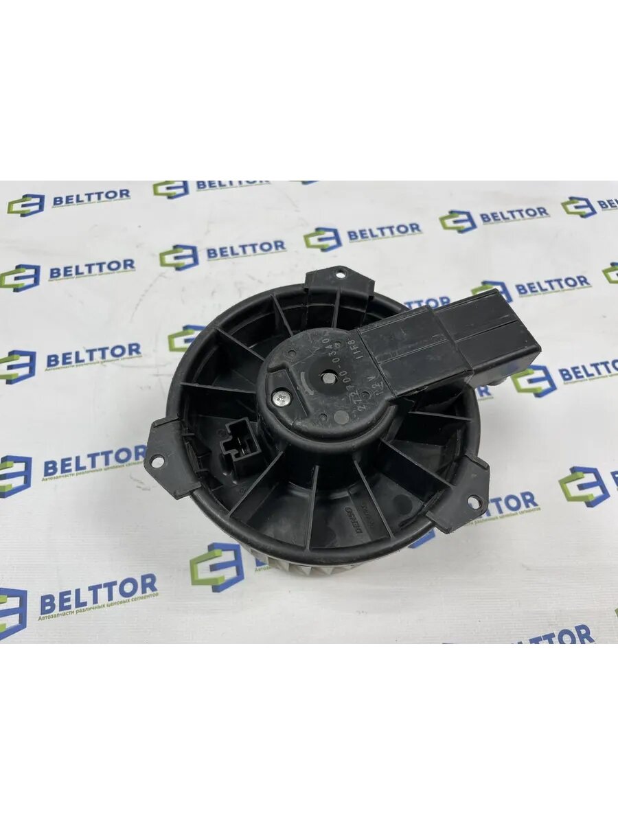 Моторчик печки Контрактный DENSO