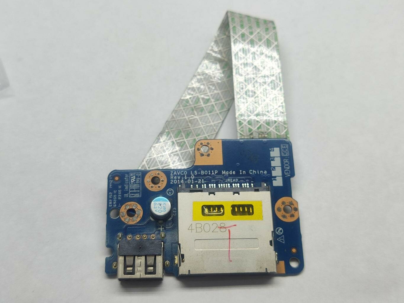 LS-B011P USB плата с картридером ноутбука Dell Inspiron 15-5547