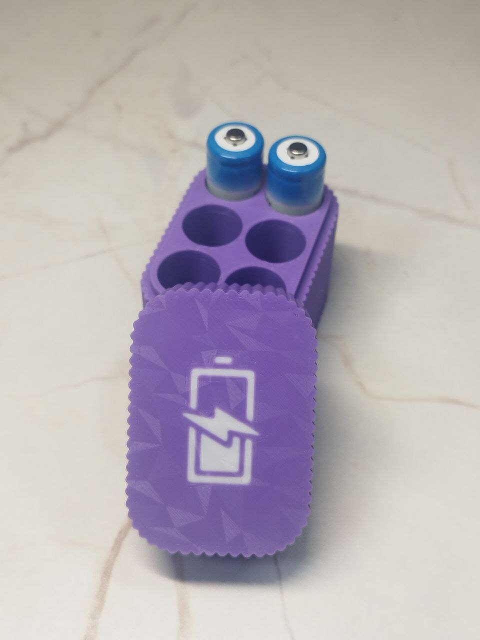 Бокс для батареек размера АА крышка на магнитах на 6 батареек сиреневый