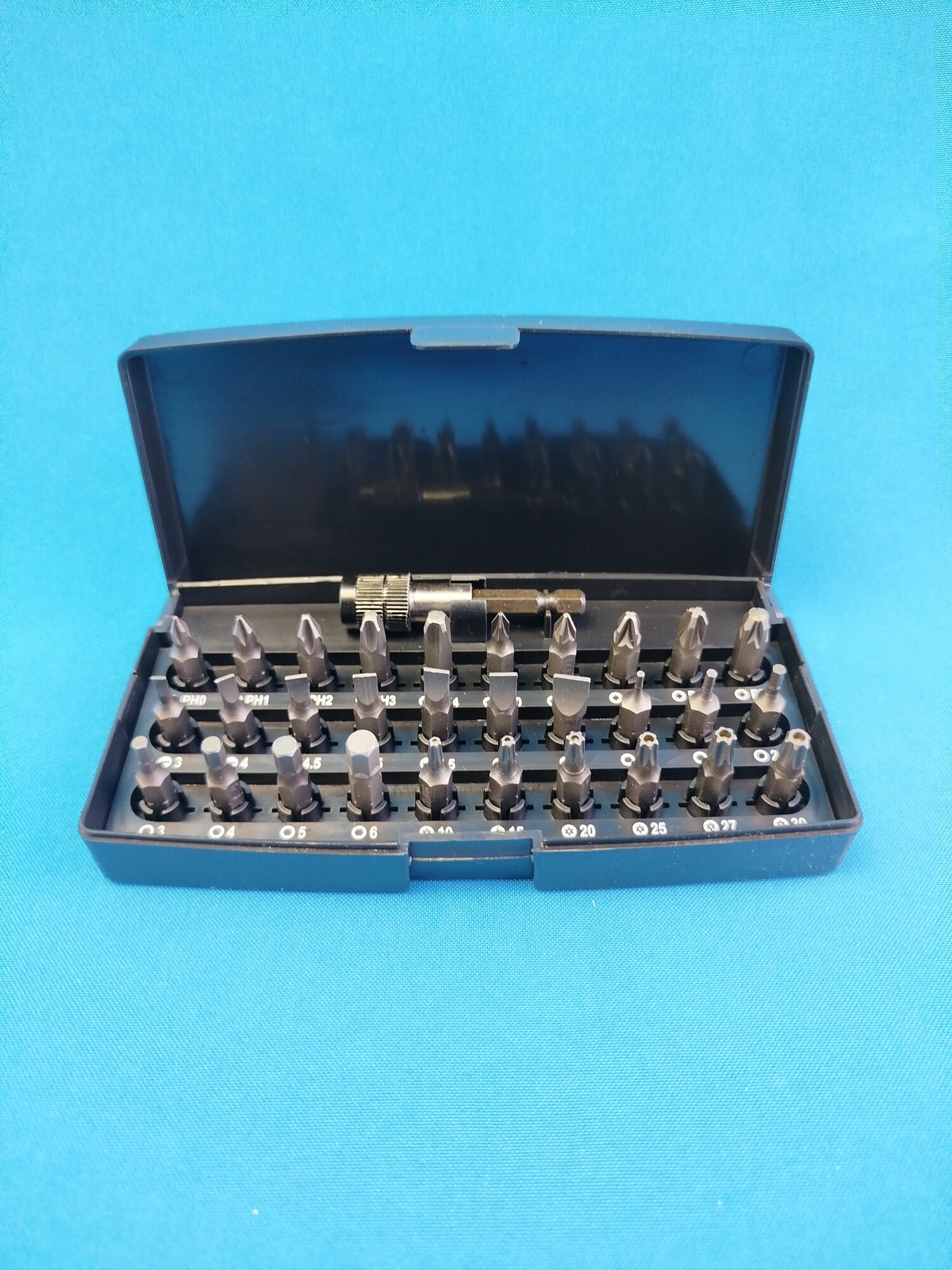 Набор бит "сервис-ключ" 31 предмет торкс, сплайн