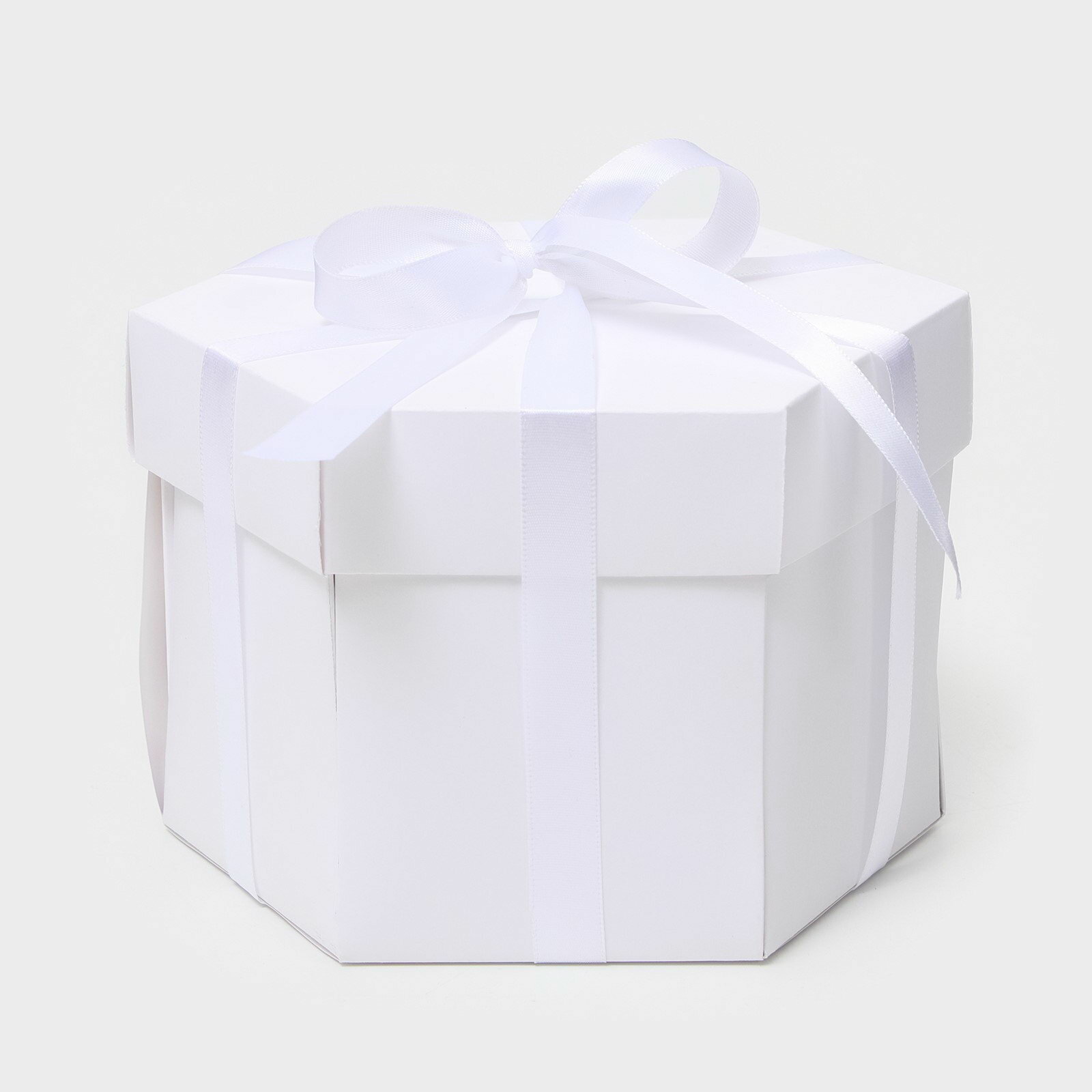 Коробка - сюрприз раскладушка, белая, с лентой и двойным скотчем для сборки, 19x13 см