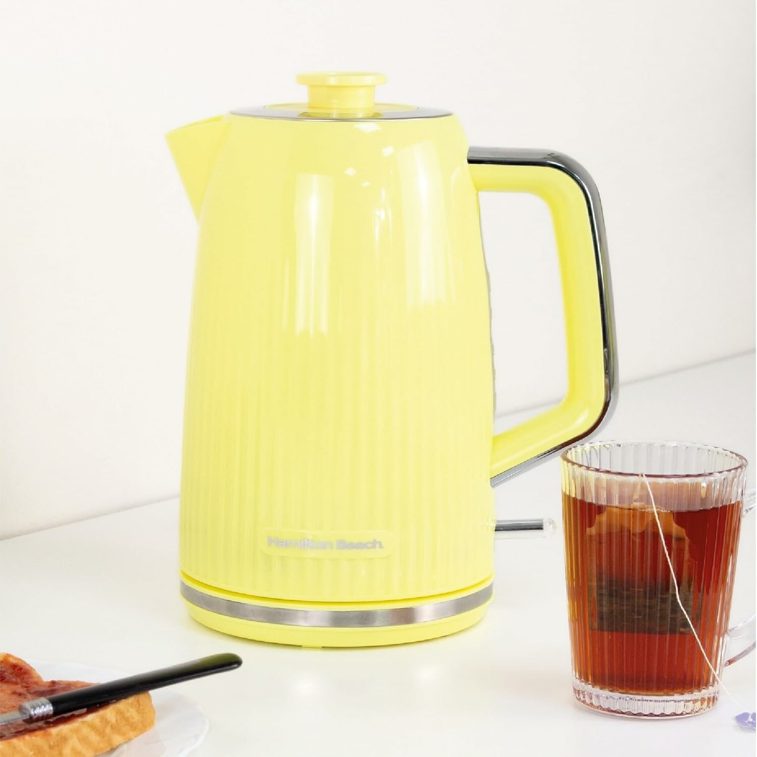 Электрический чайник Hamilton Beach Electric Kettle, Miami, 1,7 л, 3000W - Banana Split