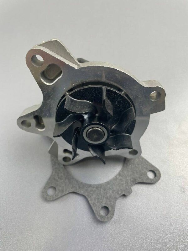 Насос водяной для двс. 1.5L GW4G15B Haval H2/H2s/H4/H6/H6 Coupe/M6 ан. 1307100EG01T, 1307100XEG01B — фото 1