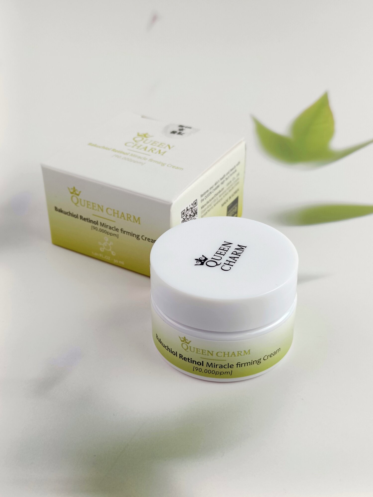 Крем для лица укрепляющий Queen Charm Bakuchiol Retinol Miracle firming Cream, с бакучиолом и ретинолом, 30мл