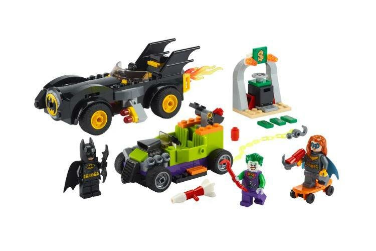 Конструктор унисекс LEGO Batman Collection Batmobile Chase 76180, Бэтмен против Джокера, Погоня за Бэтмобилем