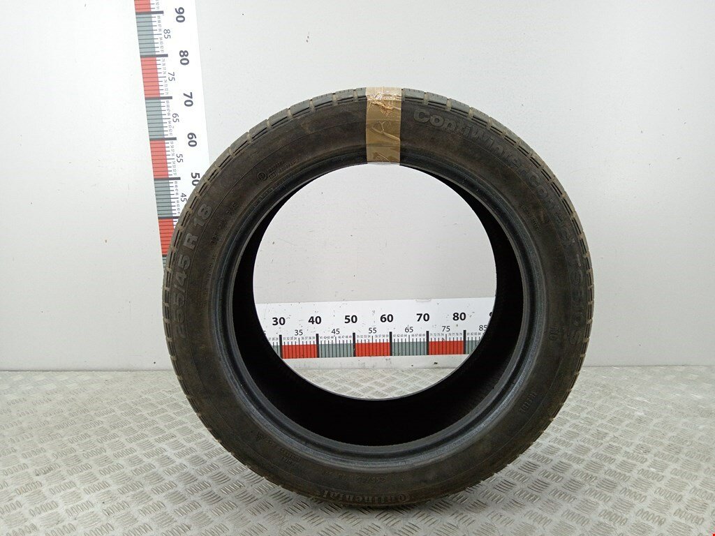 Шины Не имеет значения Не имеет значения 255/45R18 арт. 2229598