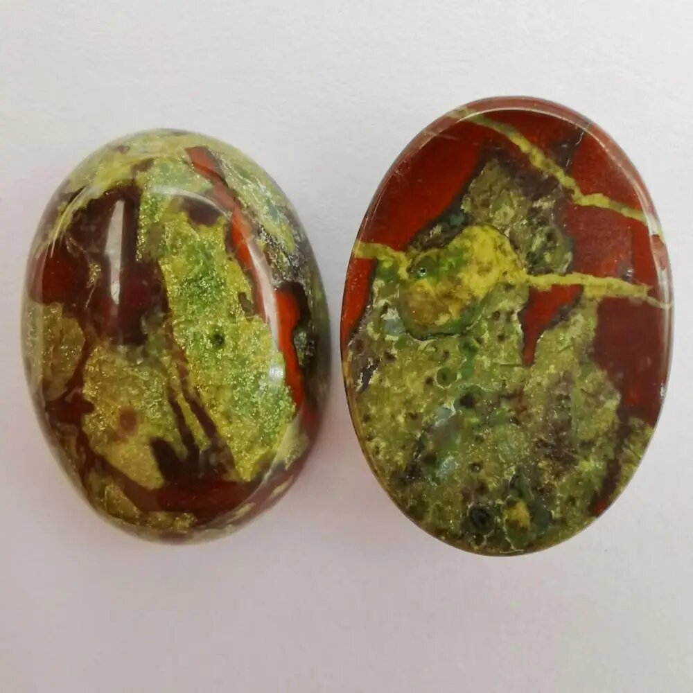 Кабошоны из камня BUYERSHOME 2 шт. Dragon Blood Stone