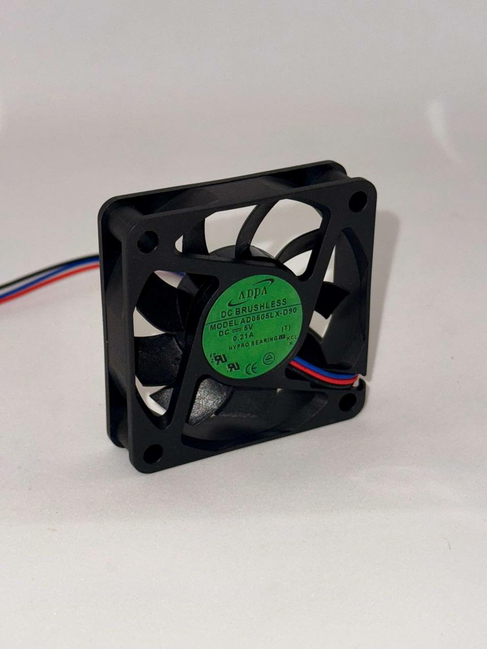 Вентилятор ADDA AD0605LX-D90 5V 60x15 3pin