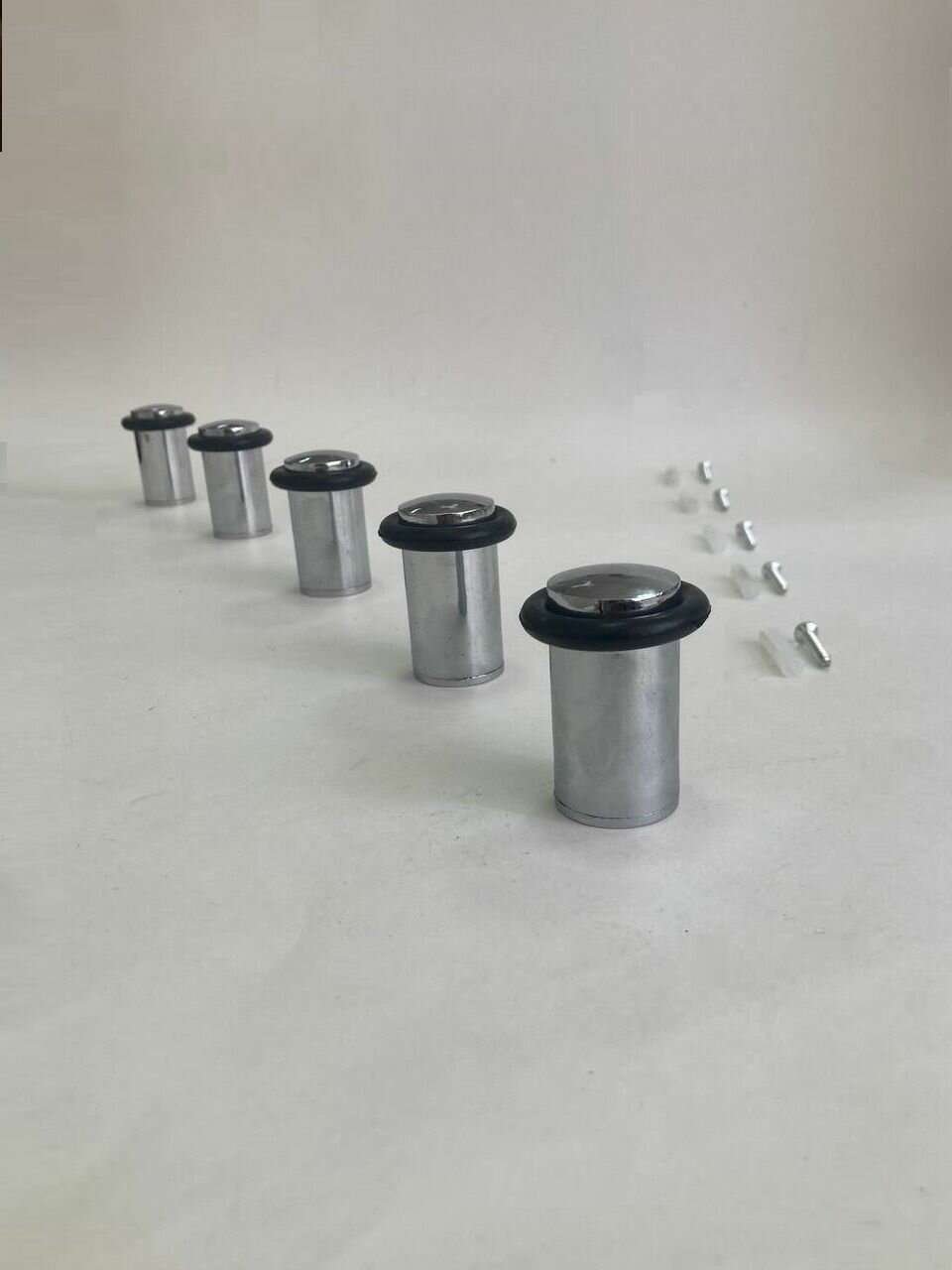 Комплект Упоров дверных напольных S-Locked 588-1-60 CP хром 5шт