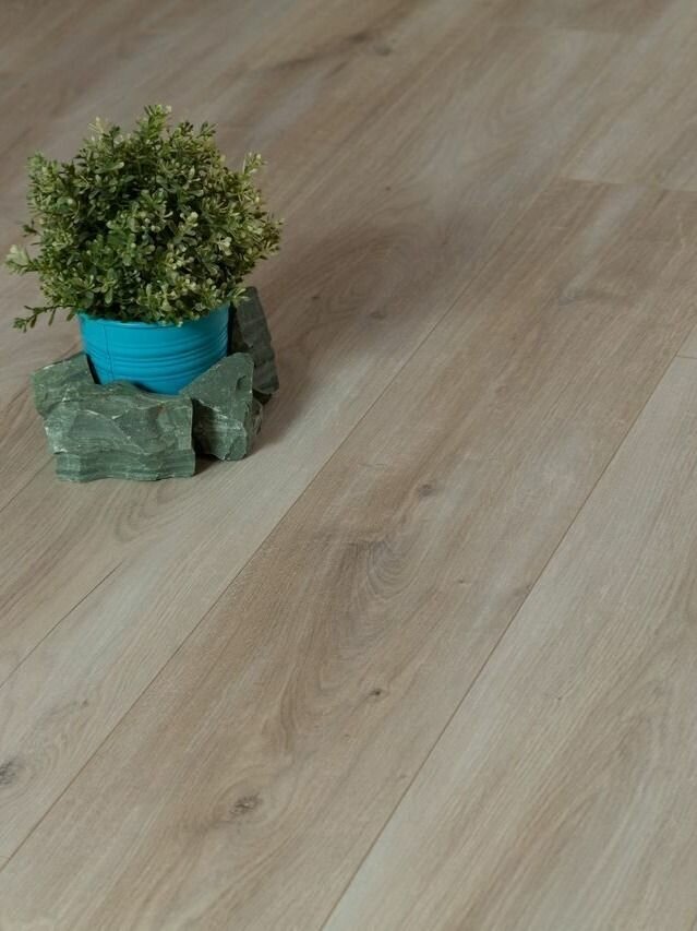 Ламинат Kronopol Platinium Terra 4V 4920 Дуб Монмартр 8/33кл
