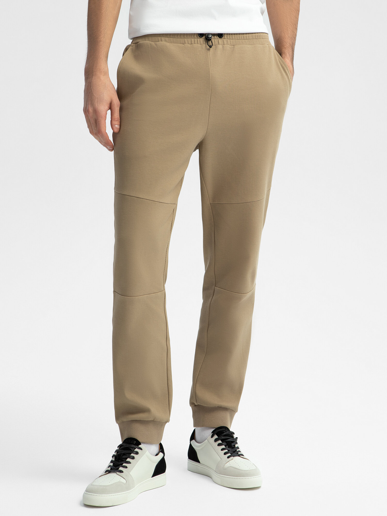 Брюки спортивные