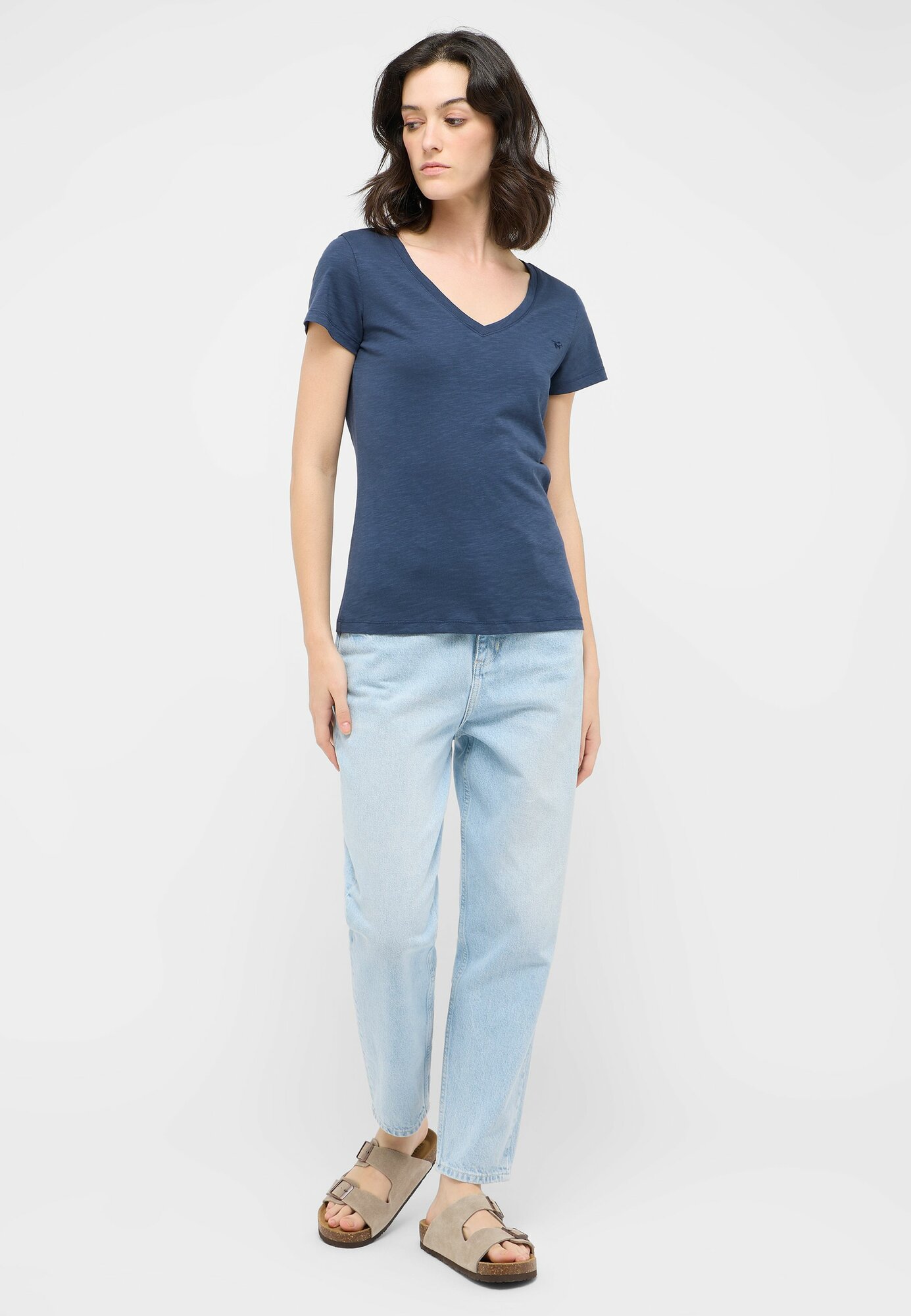 Джинсы мом Charlotte Tapered 