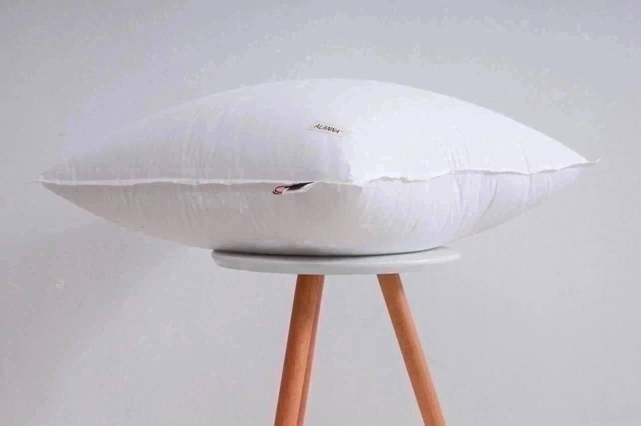 Подушка 50х70 Аlanna микрогель лебяжий пух для сна под голову белая