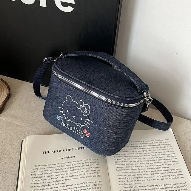 MINISO Sanrio Hello Kitty джинсовая косметичка