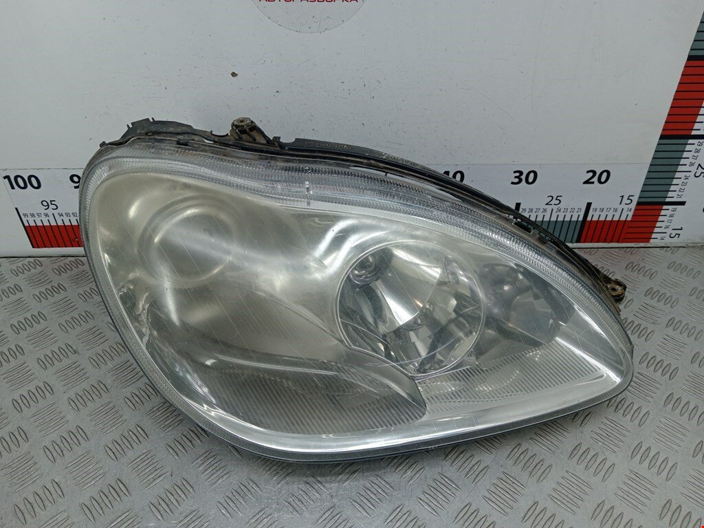Фара правая Mercedes S-Class (W220) A2208203661 арт. 2242338