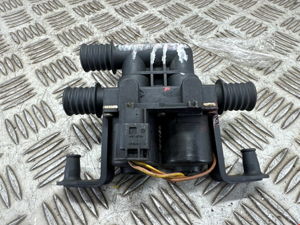 Кран отопителя (печки) BMW X5 (E70) 64116910544 арт. 2264256