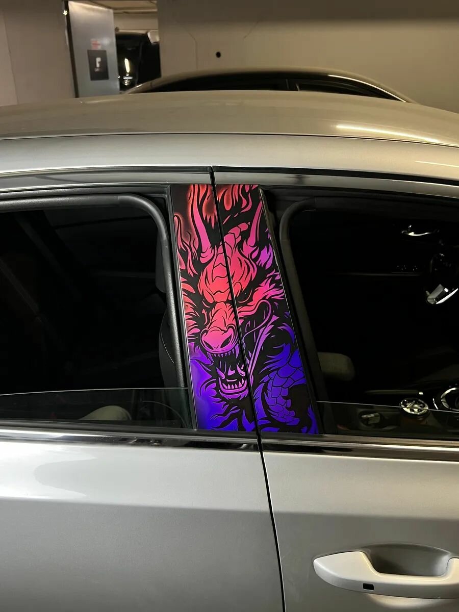 Наклейки на автомобиль / Наклейки на стойки авто