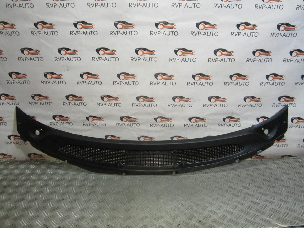 Решётка стеклоочистителя Dodge Caravan 3 1995-00 4716284AC