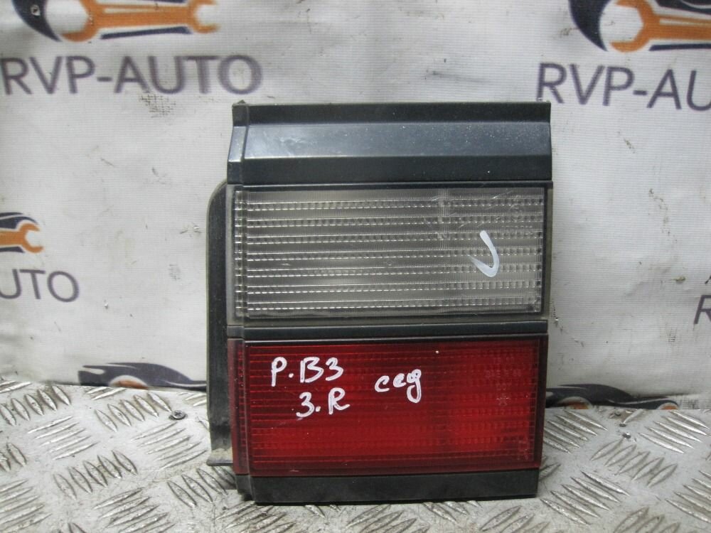 Фонарь задний правый Volkswagen Passat B3 седан Volkswagen