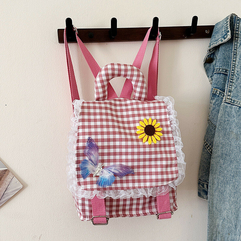 Trendy girls butterfly shoulder bag with inner pocket and soft structure for everyday use, pink