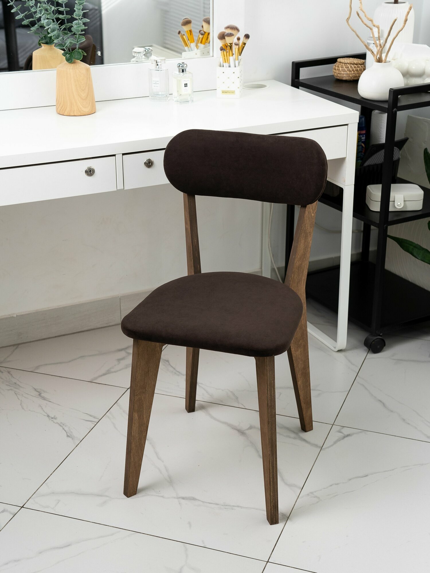 Стул SANYAK для туалетного столика со спинкой мягкий в спальню, велюр, Коричневый