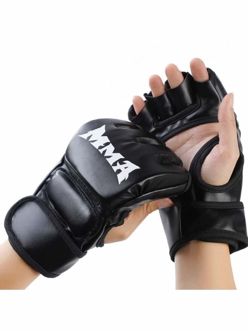 Боксерские перчатки с утолщением на полпальца
