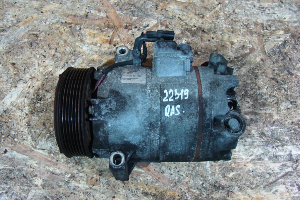 Nissan Qashqai J10 Компрессор кондиционера M9R 92600JD70B