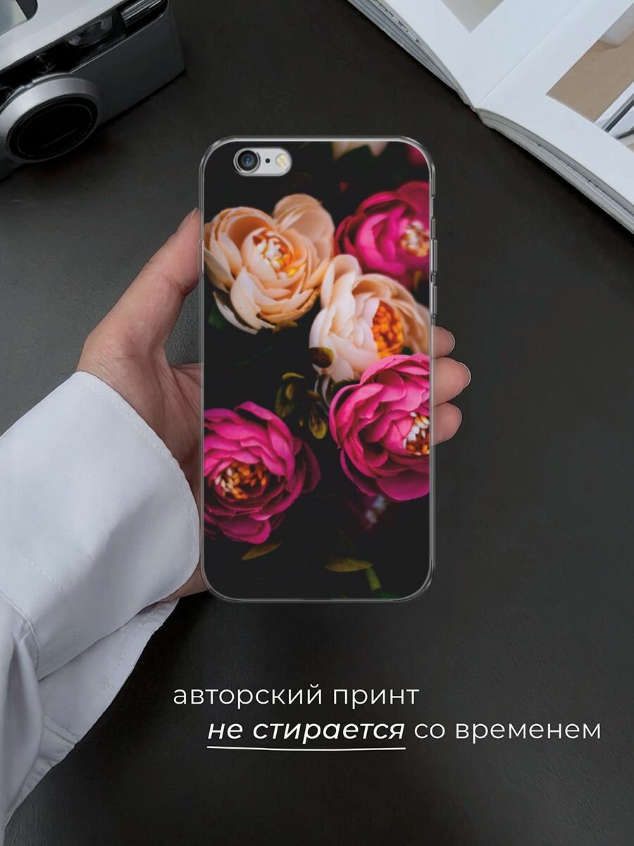 Чехол на Apple iPhone 6 / Айфон 6 с принтом "Розовые пионы на черном" — фото 1