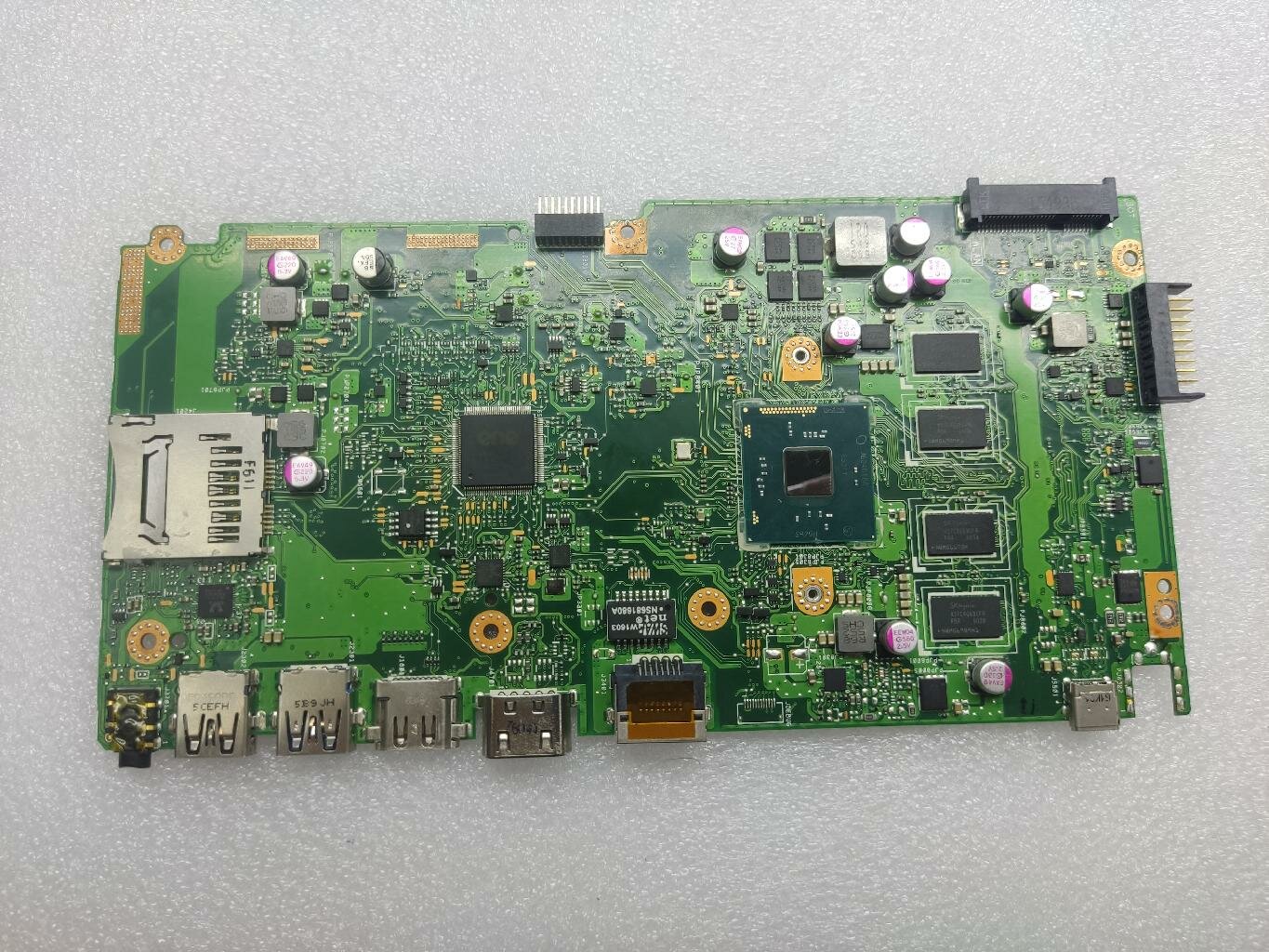 Материнская плата ASUS UX540SA донор компонентов