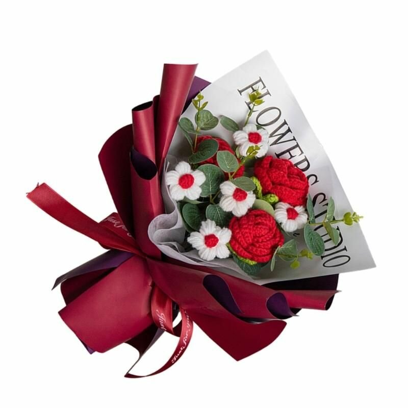 1 букет роз ручной работы вязаный на День матери-красный