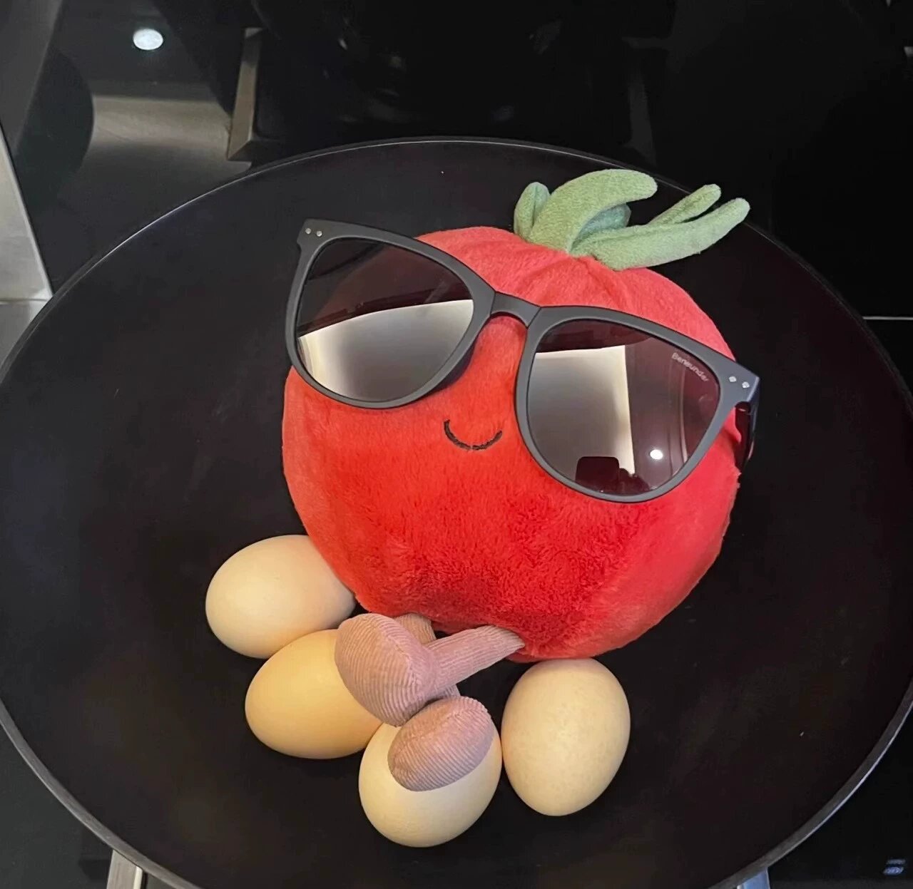 Плюшевая игрушка-томат в стиле Little Red Book, британский забавный томат, мягкая игрушка-томат, детская игрушка,