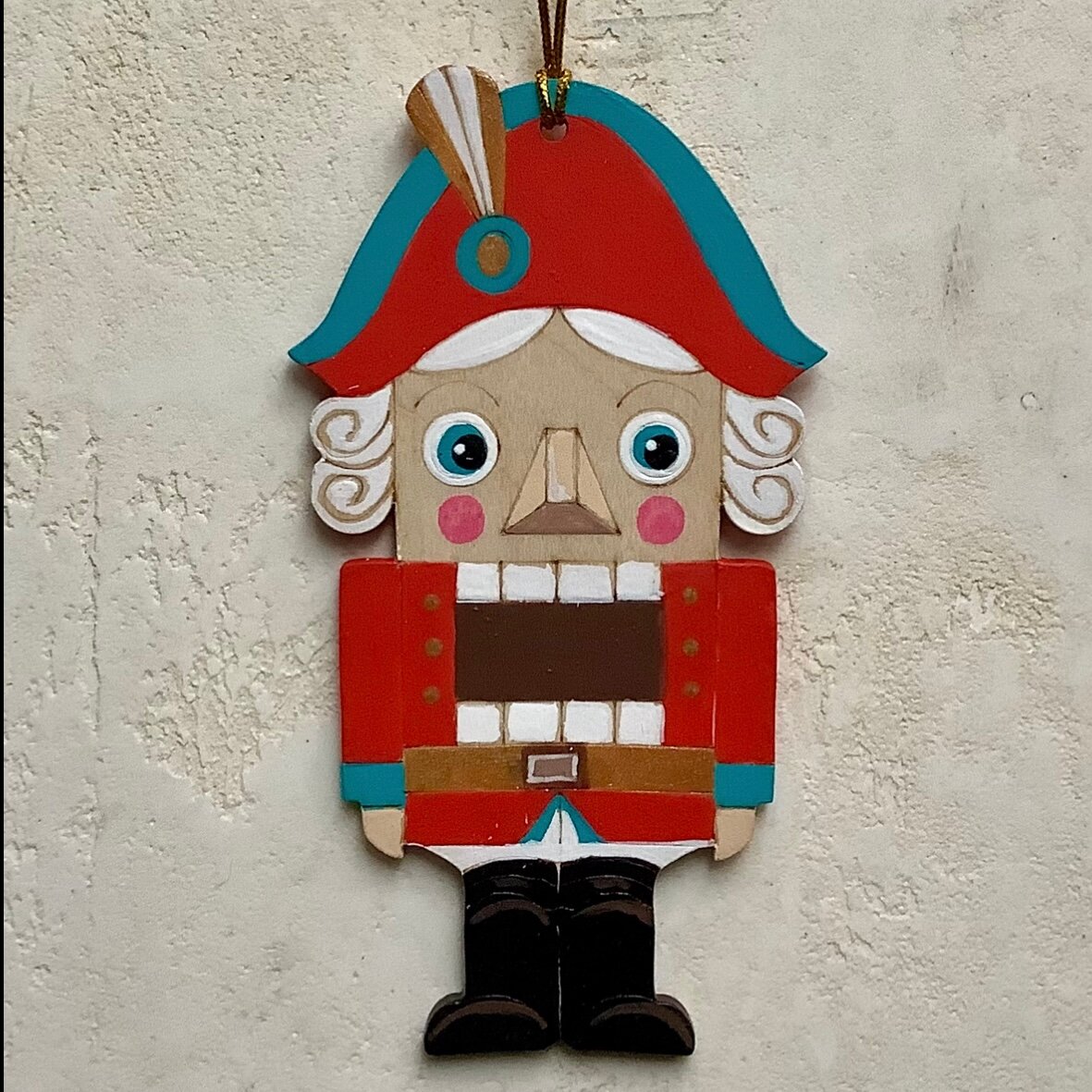 Новогодняя игрушка Pittore "Щелкунчик", ручная роспись, дерево