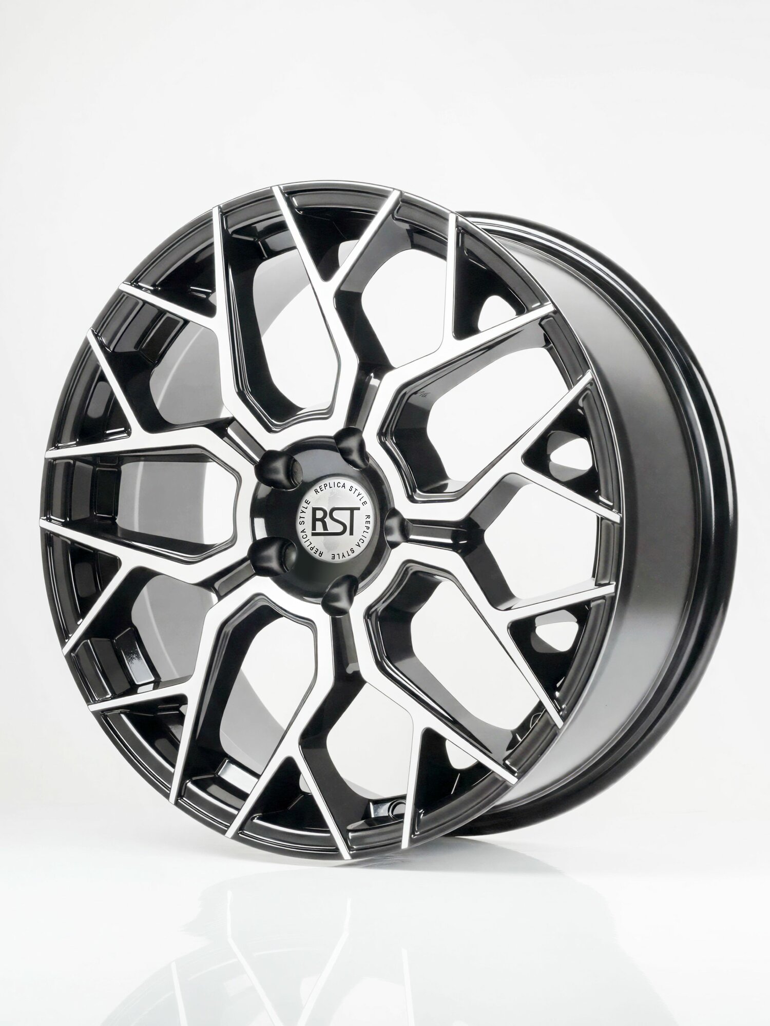 RST 148 Колесный диск Литой 18x8" PCD 5х112 ET 30 D 66.6 BD